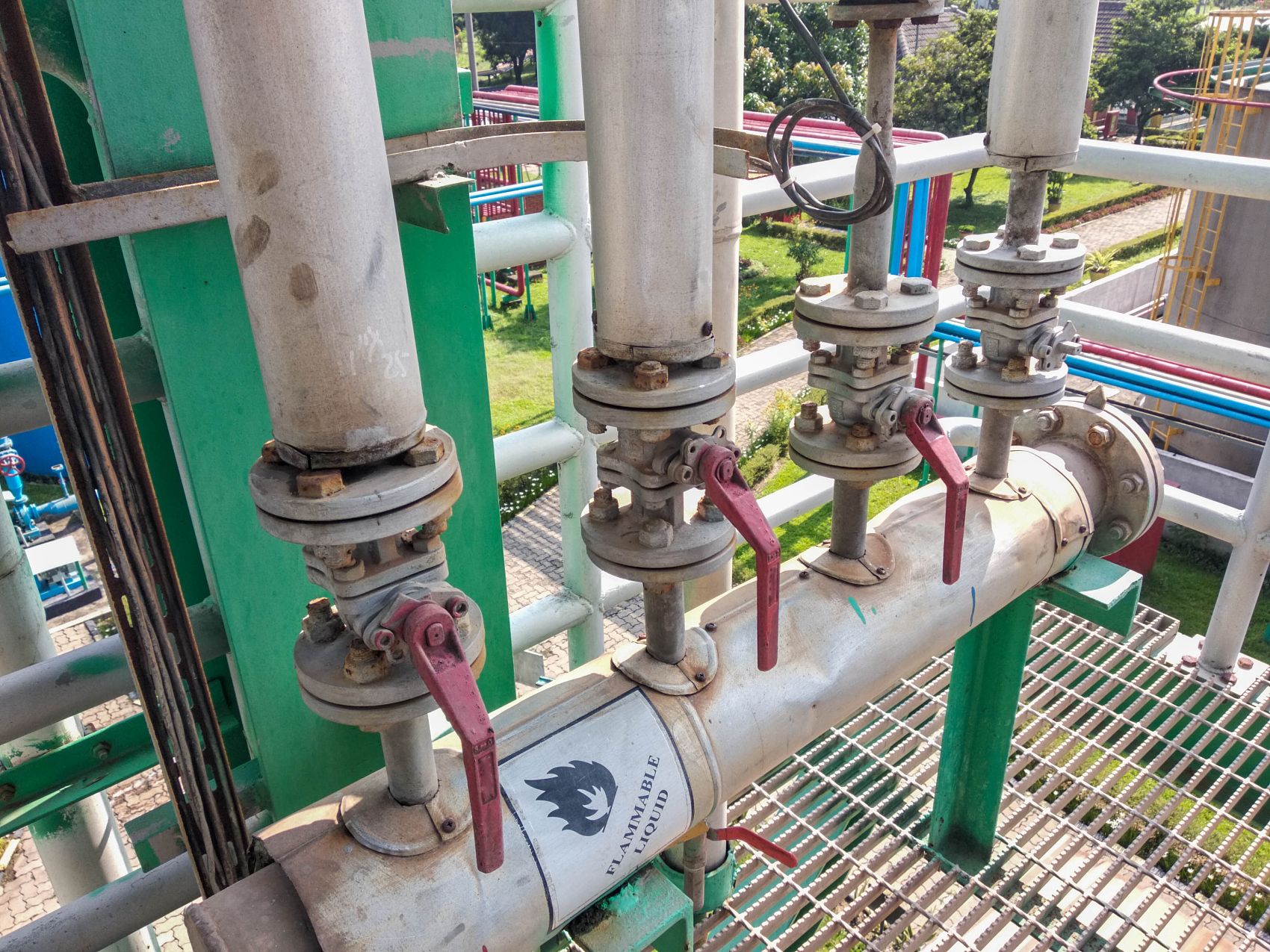 What is a Manual Valve? Everything You Need to Know